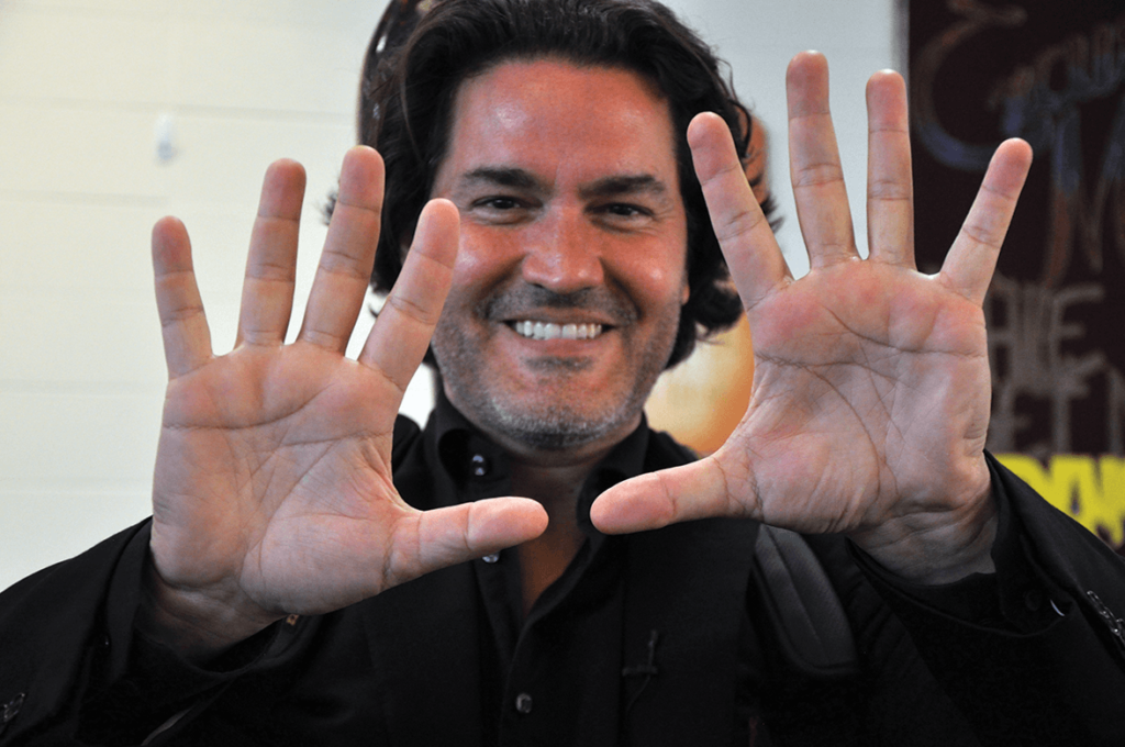 Grammy award winning Zuill Bailey performs in SQ