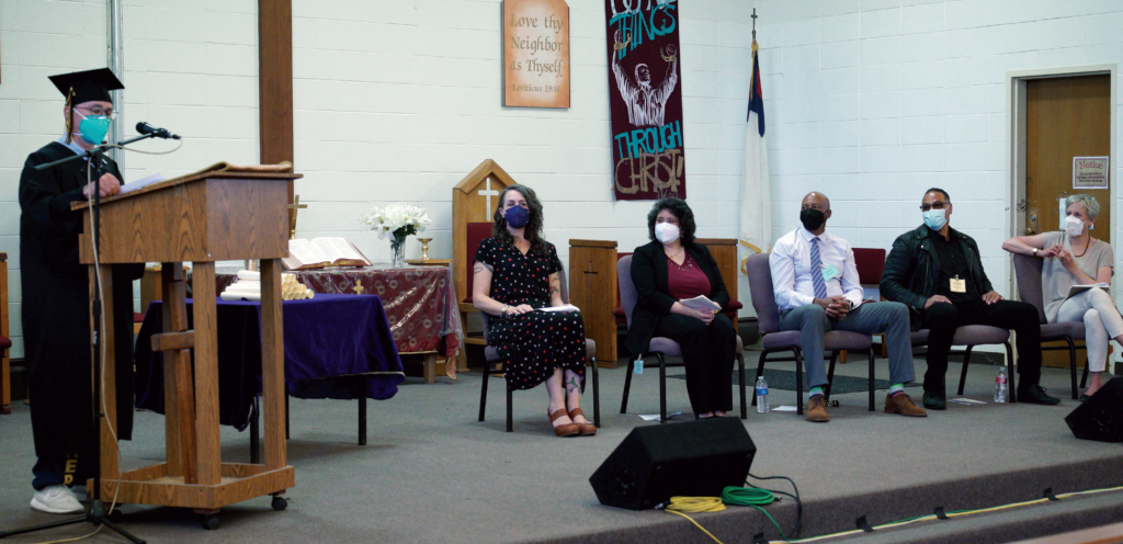 MOUNT TAMALPAIS COLLEGE HOLDS 2022 GRADUATION